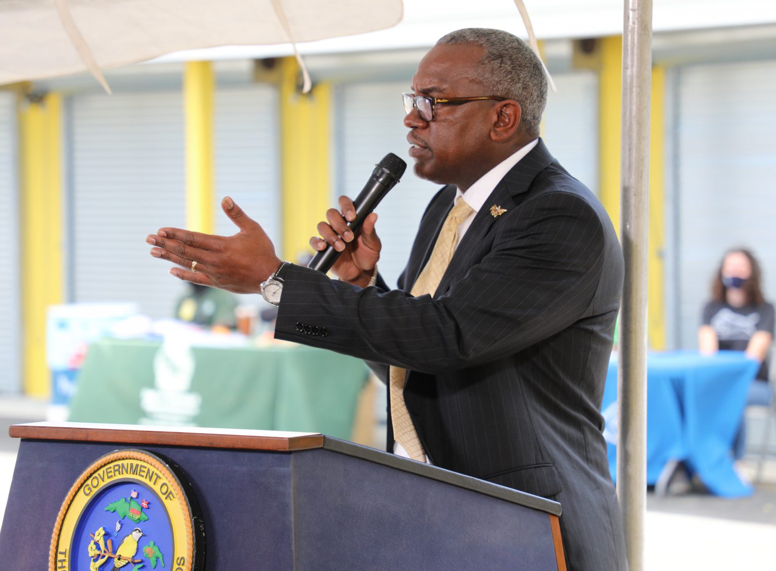 Governor Bryan Officially Reopens Newly Renovated La Reine Fish Market ...