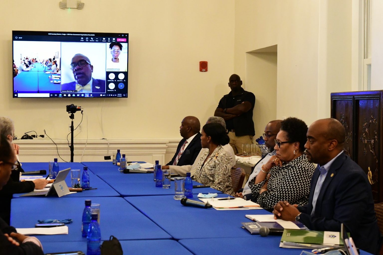 Governor Bryan Welcomes HUD Secretary Marcia Fudge to USVI - Government ...