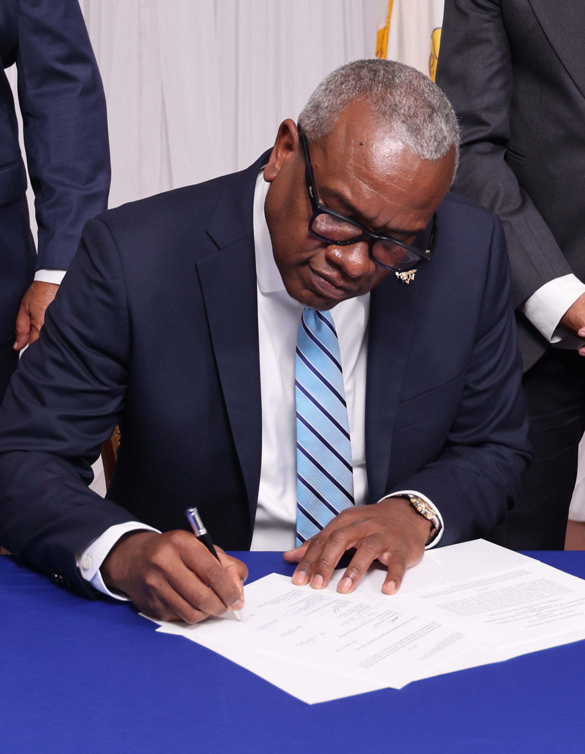 Governor Albert Bryan Jr. Announces Landmark Partnership to Drive ...