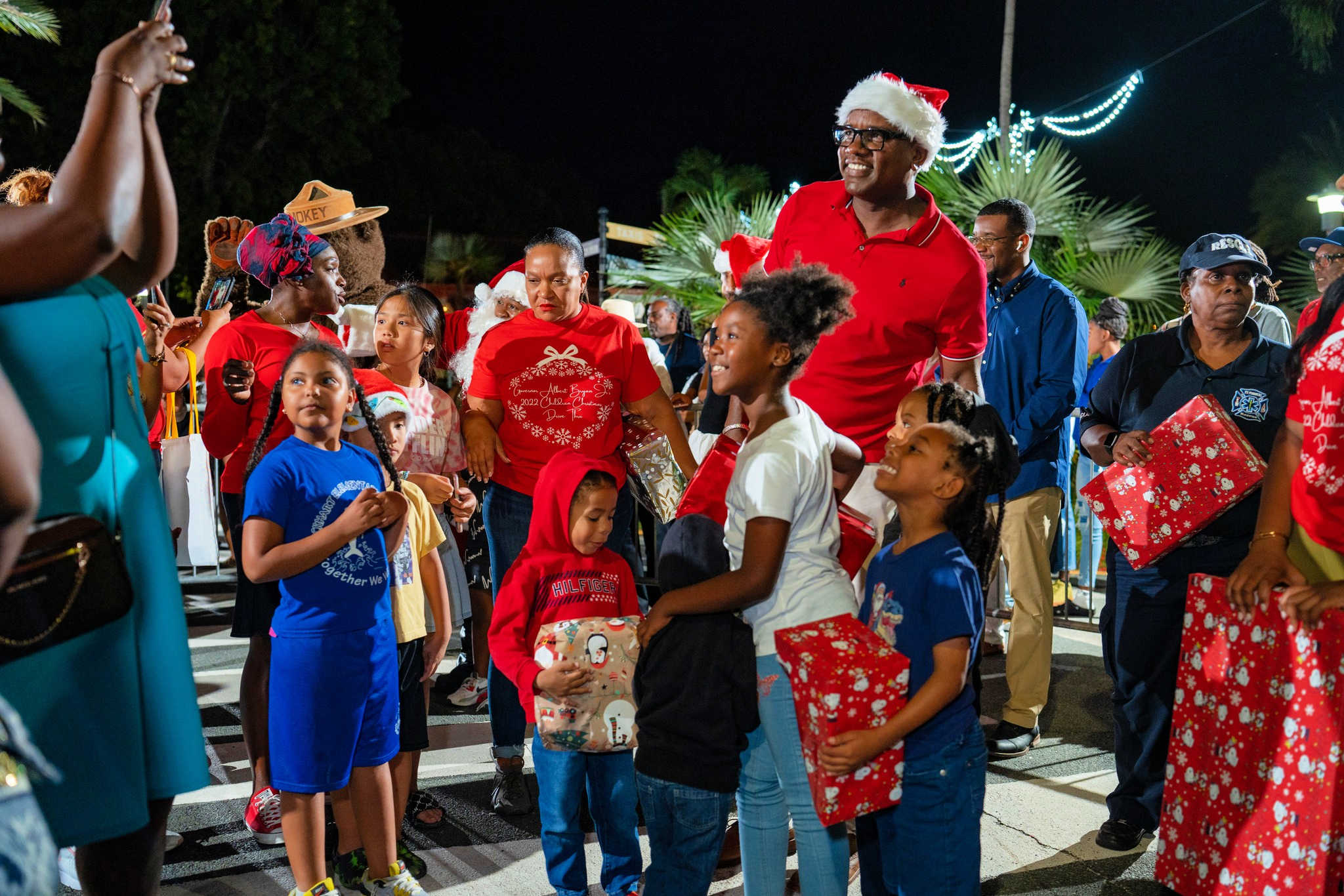 Governor Bryan Hosts Annual Governor’s Children’s Christmas Party: A ...