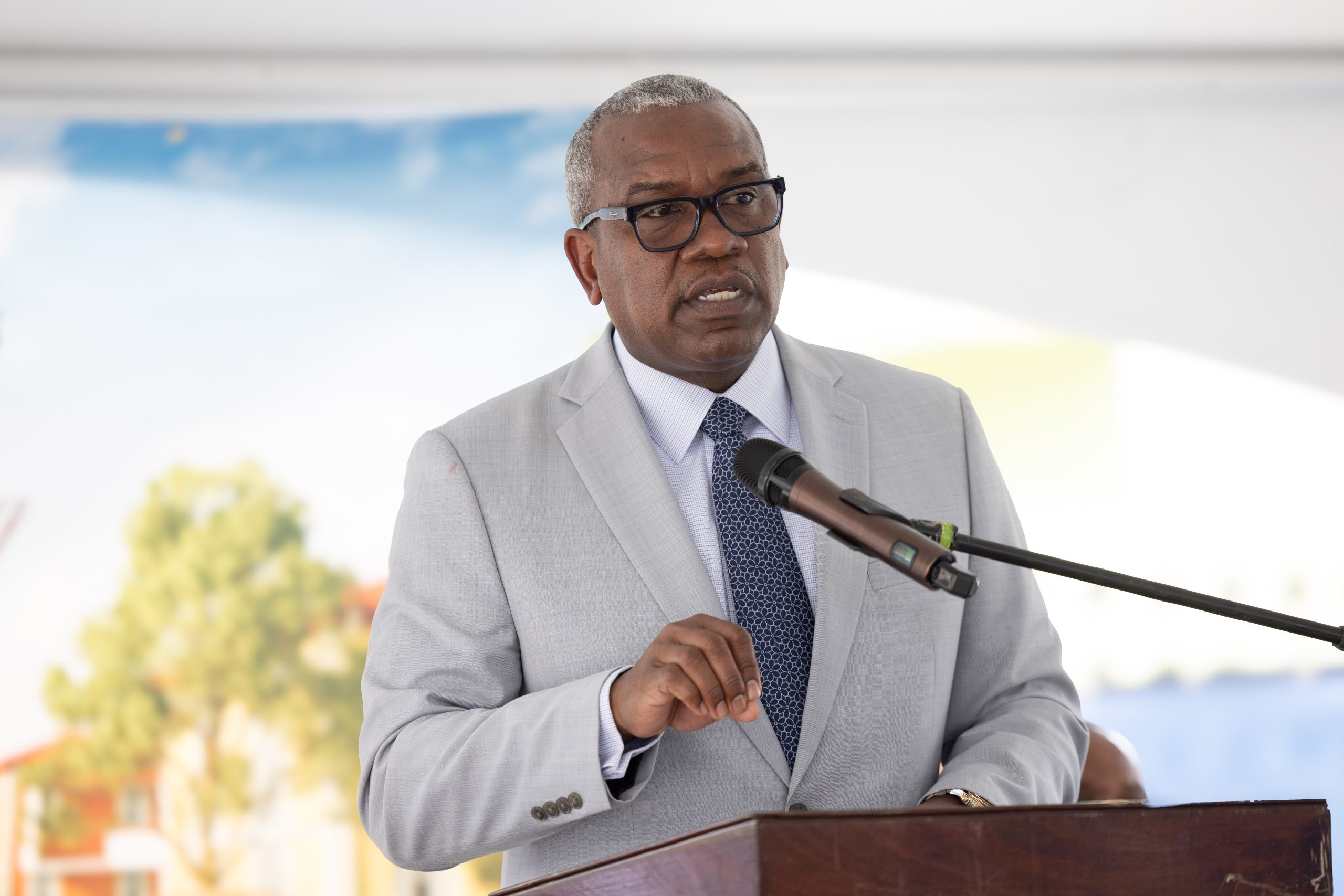 Governor Bryan Joins Virgin Islands Housing Authority and Partners to ...
