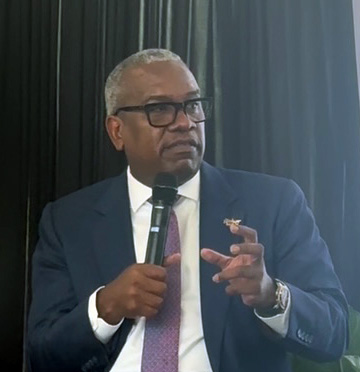 Governor Albert Bryan Jr. Highlights U.S. Virgin Islands' Sustainable ...
