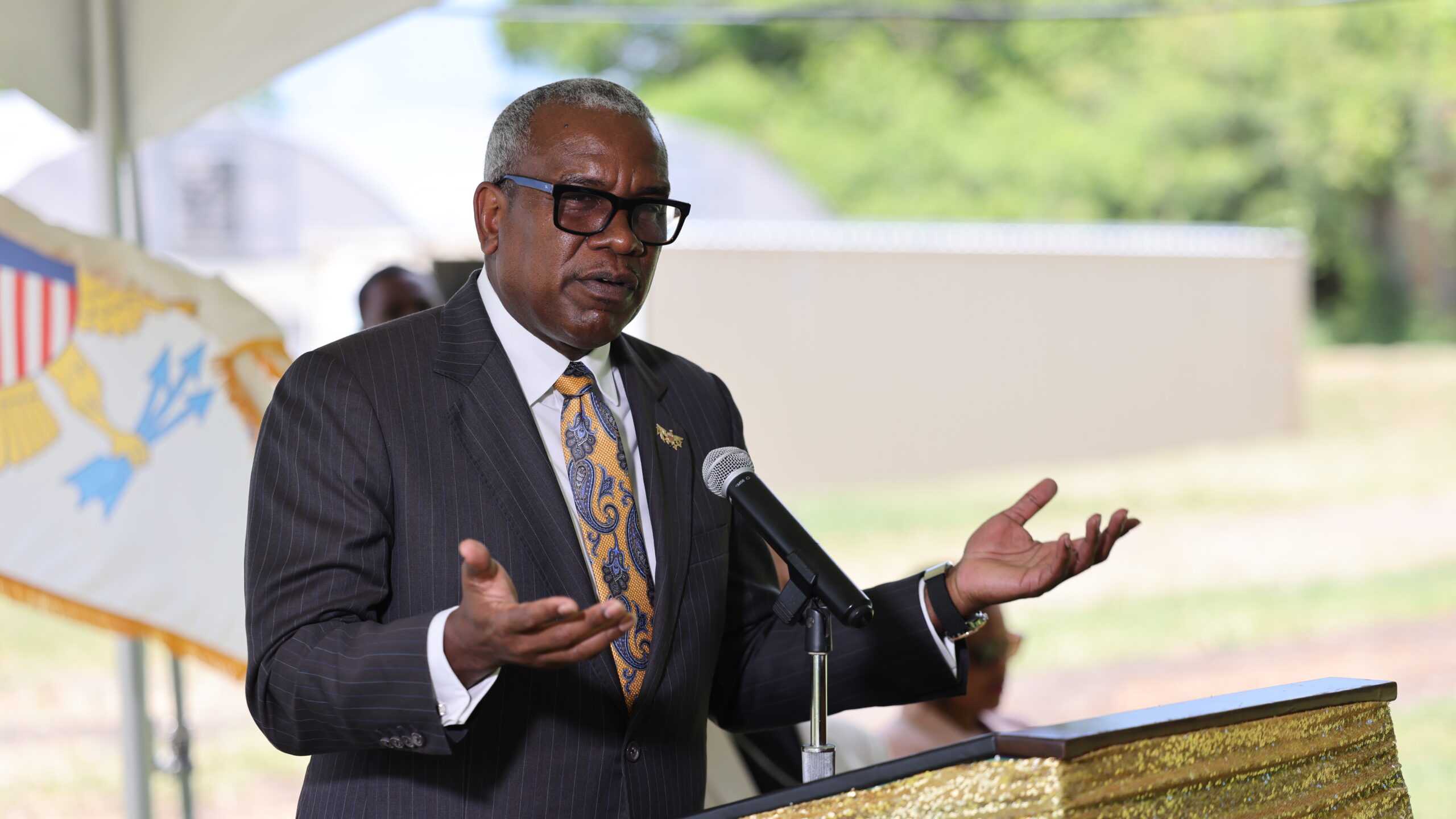 Governor Bryan Celebrates Gifting of Aquaponics Facility to UVI ...
